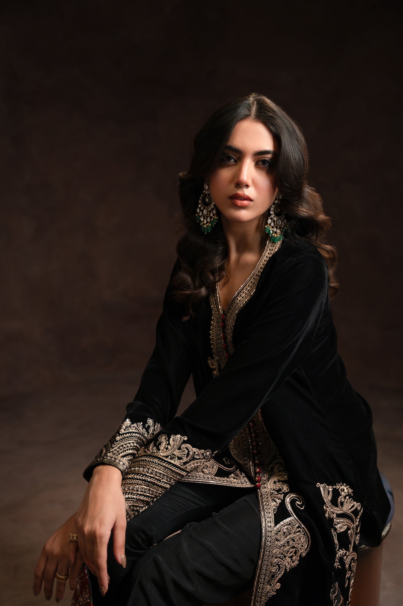 Luxury Velvet Kaftan Dress Designs in Pakistan – Ammara Khan
