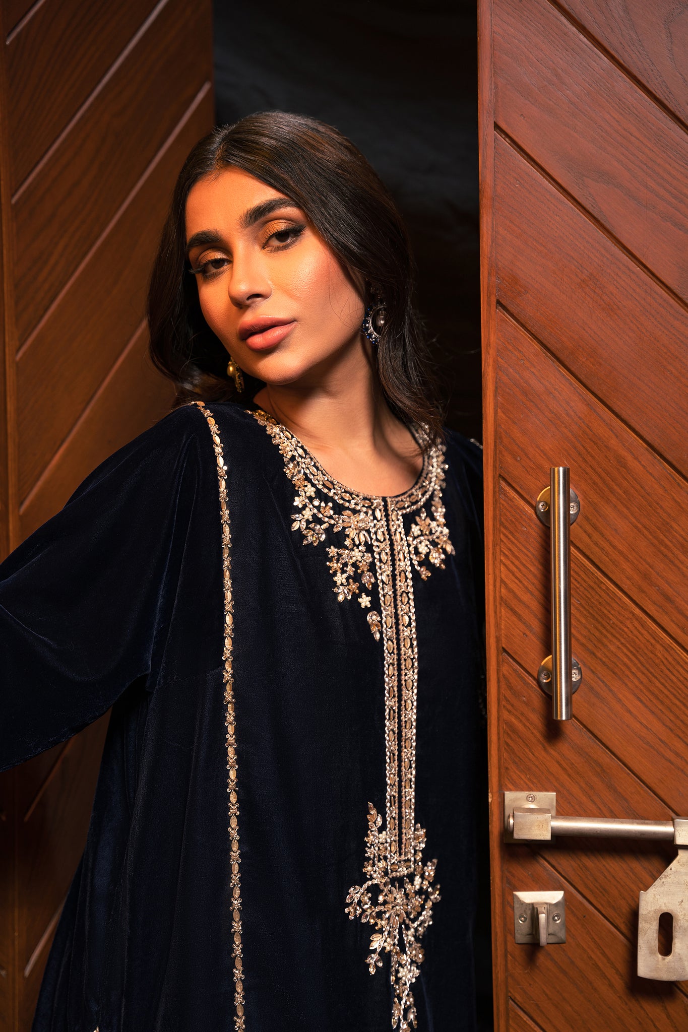 Luxury Velvet Kaftan Dress Designs in Pakistan – Ammara Khan