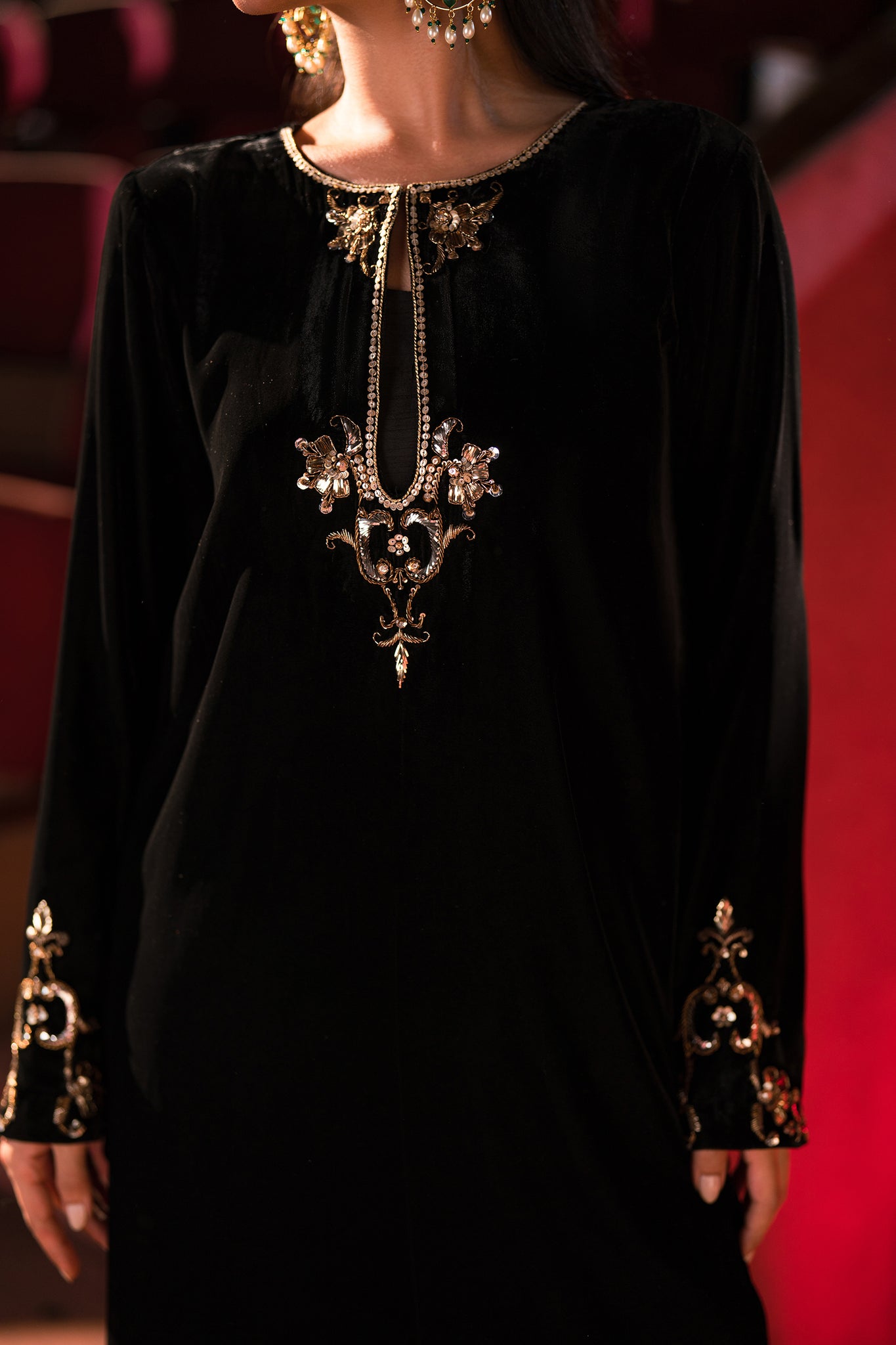 Luxury Velvet Kaftan Dress Designs in Pakistan – Ammara Khan