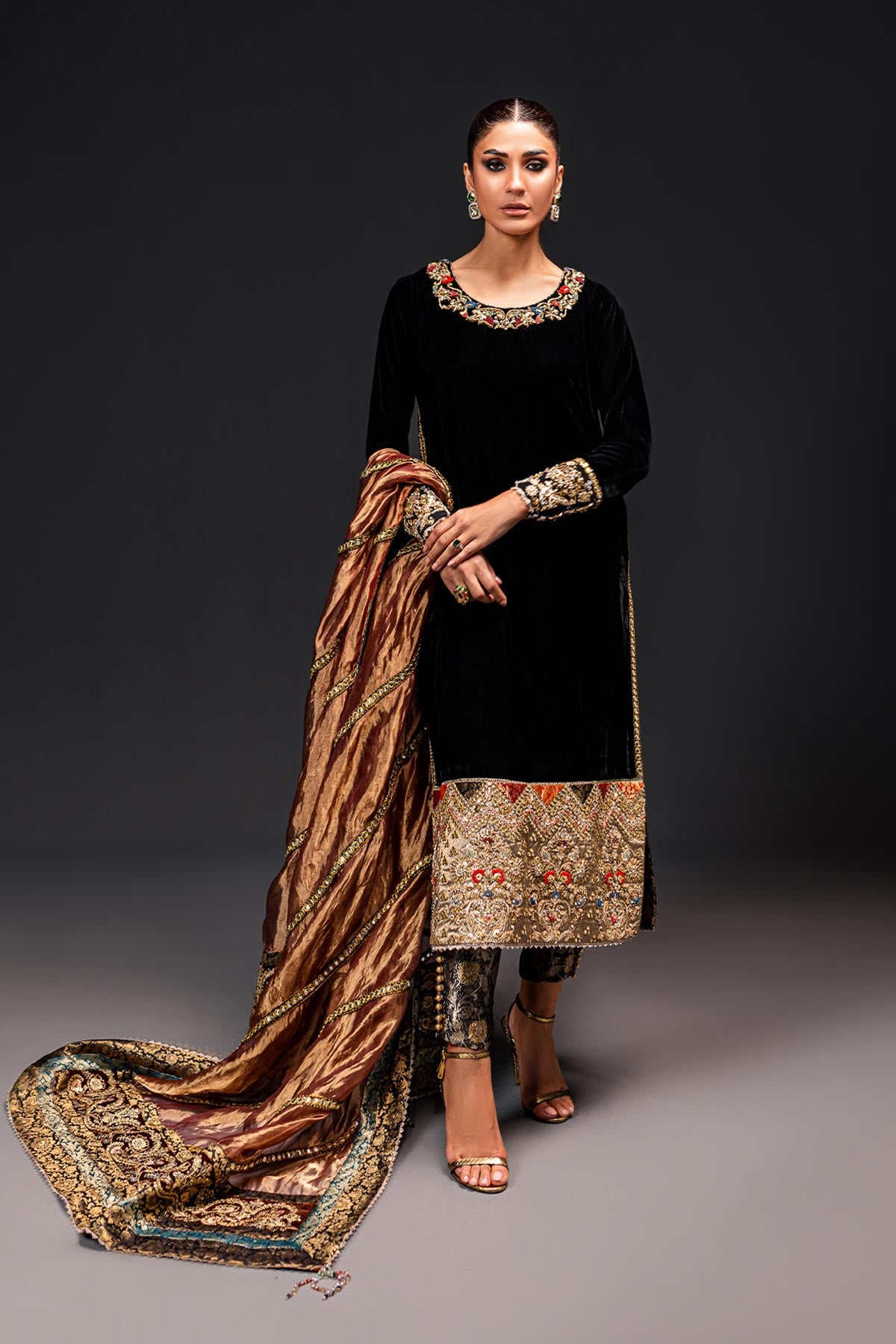 AMMARA KHAN - LUXURY FASHION - ammarakhan.com – Ammara Khan
